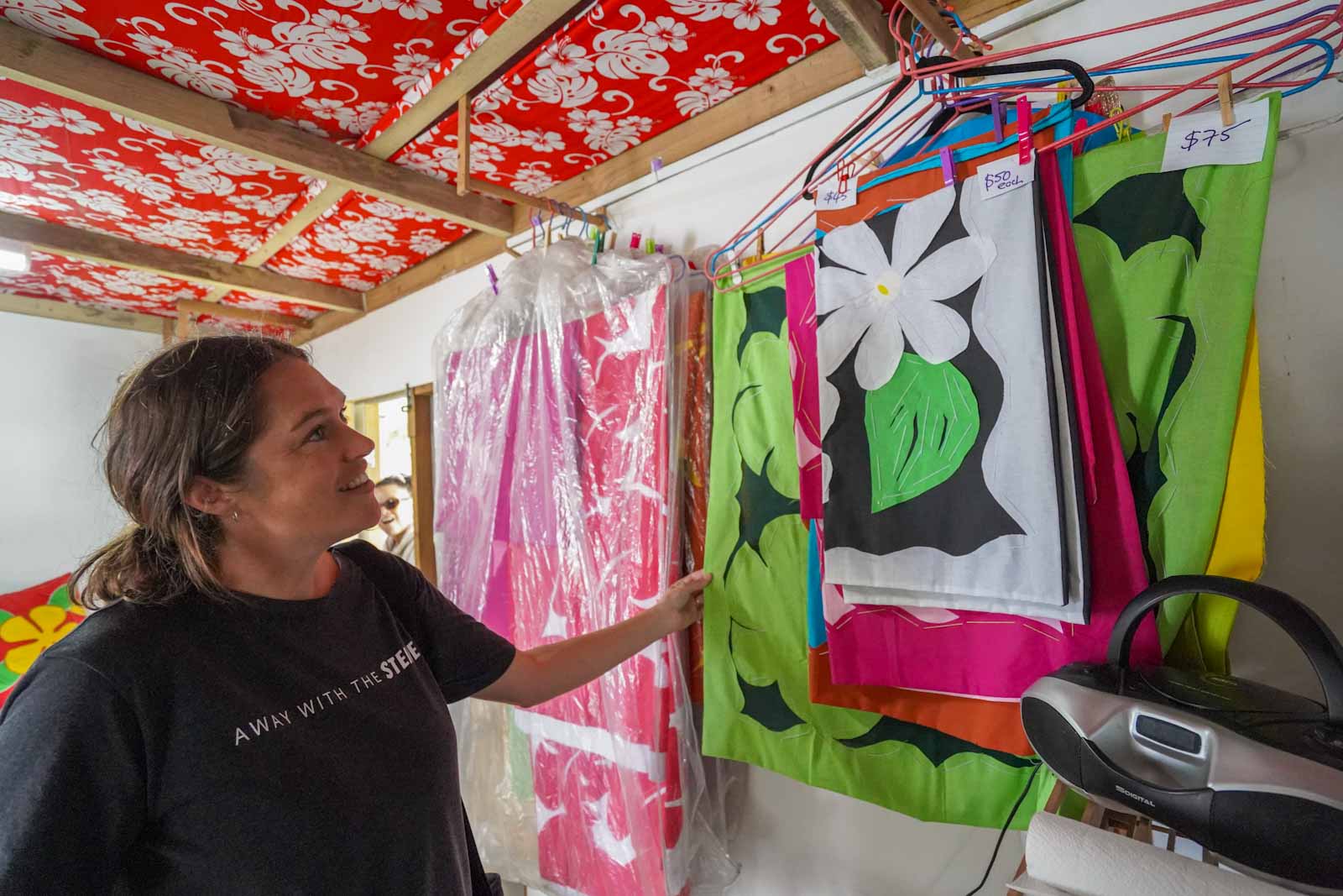15 Quintessential Souvenir Ideas from Rarotonga, Cook Islands. - Away ...