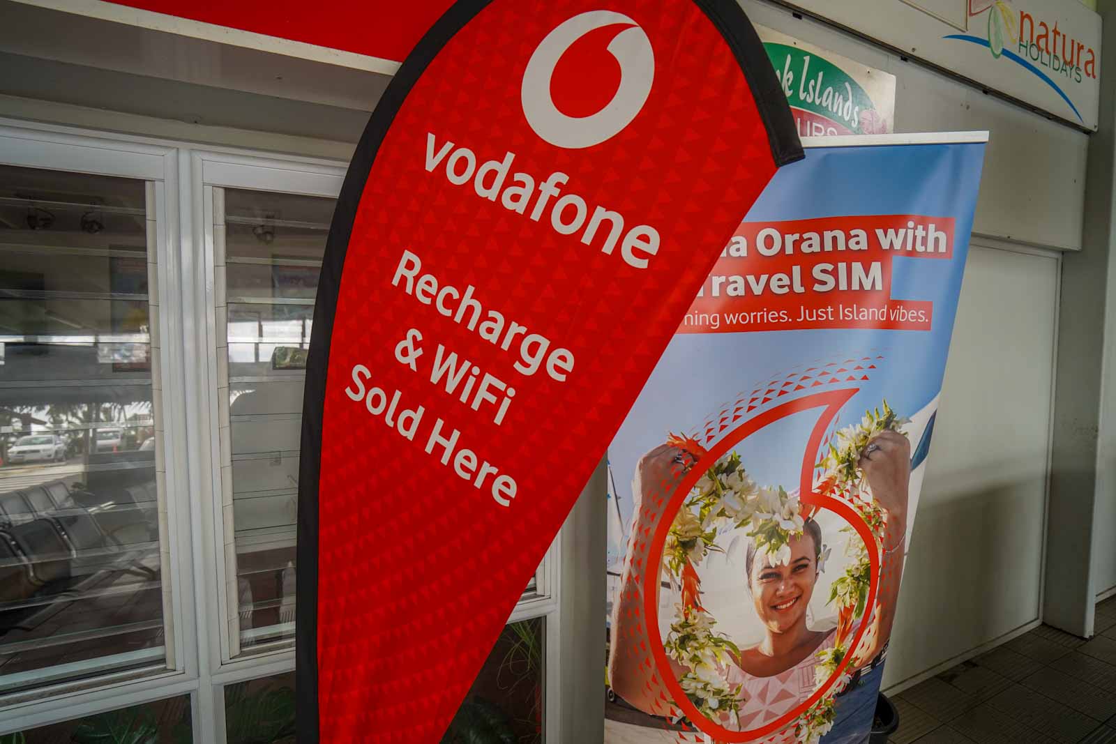 How To Buy a Tourist SIM Card for Rarotonga, Cook Islands.